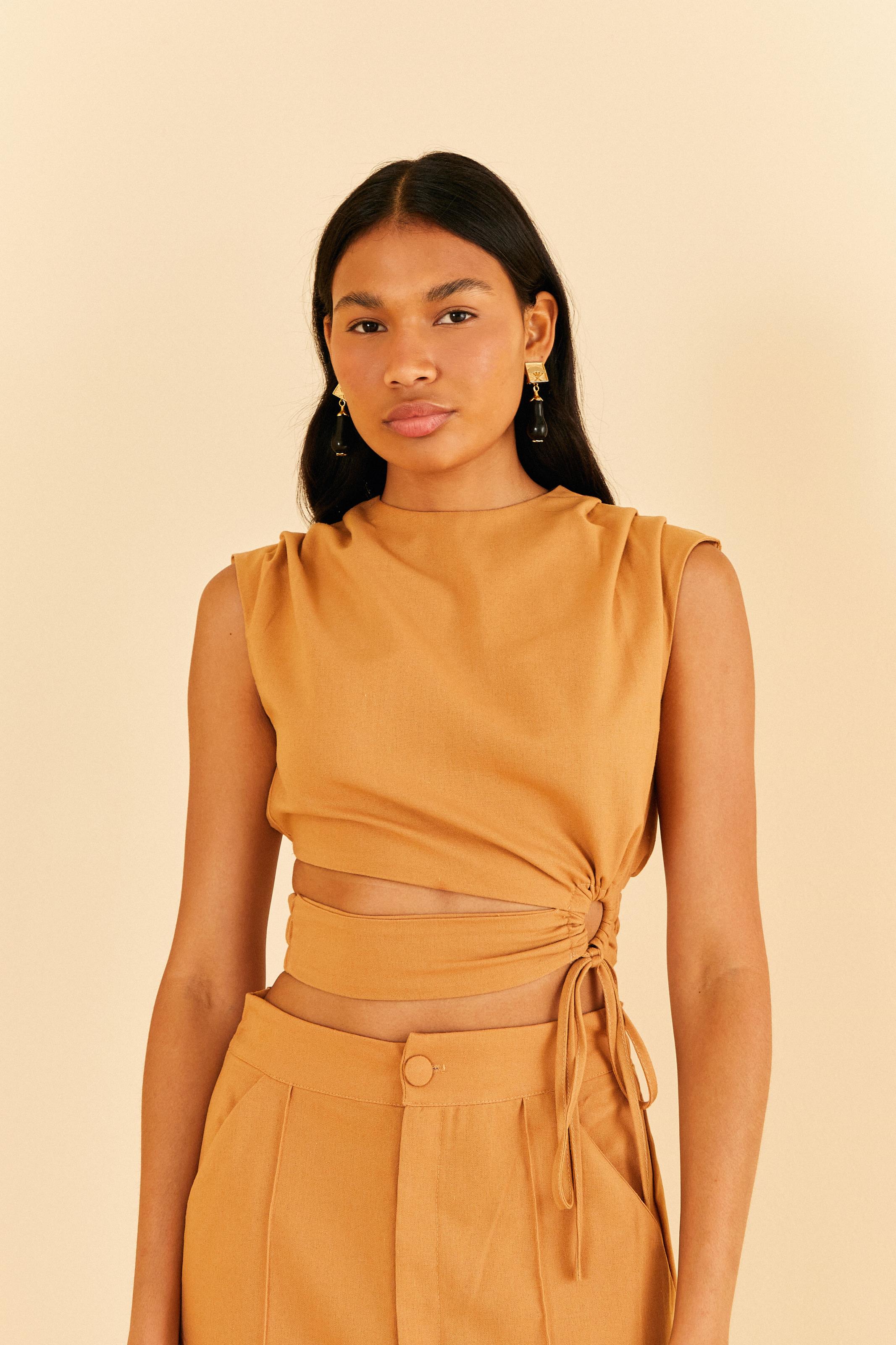 Blusa Cropped Pregas Argola