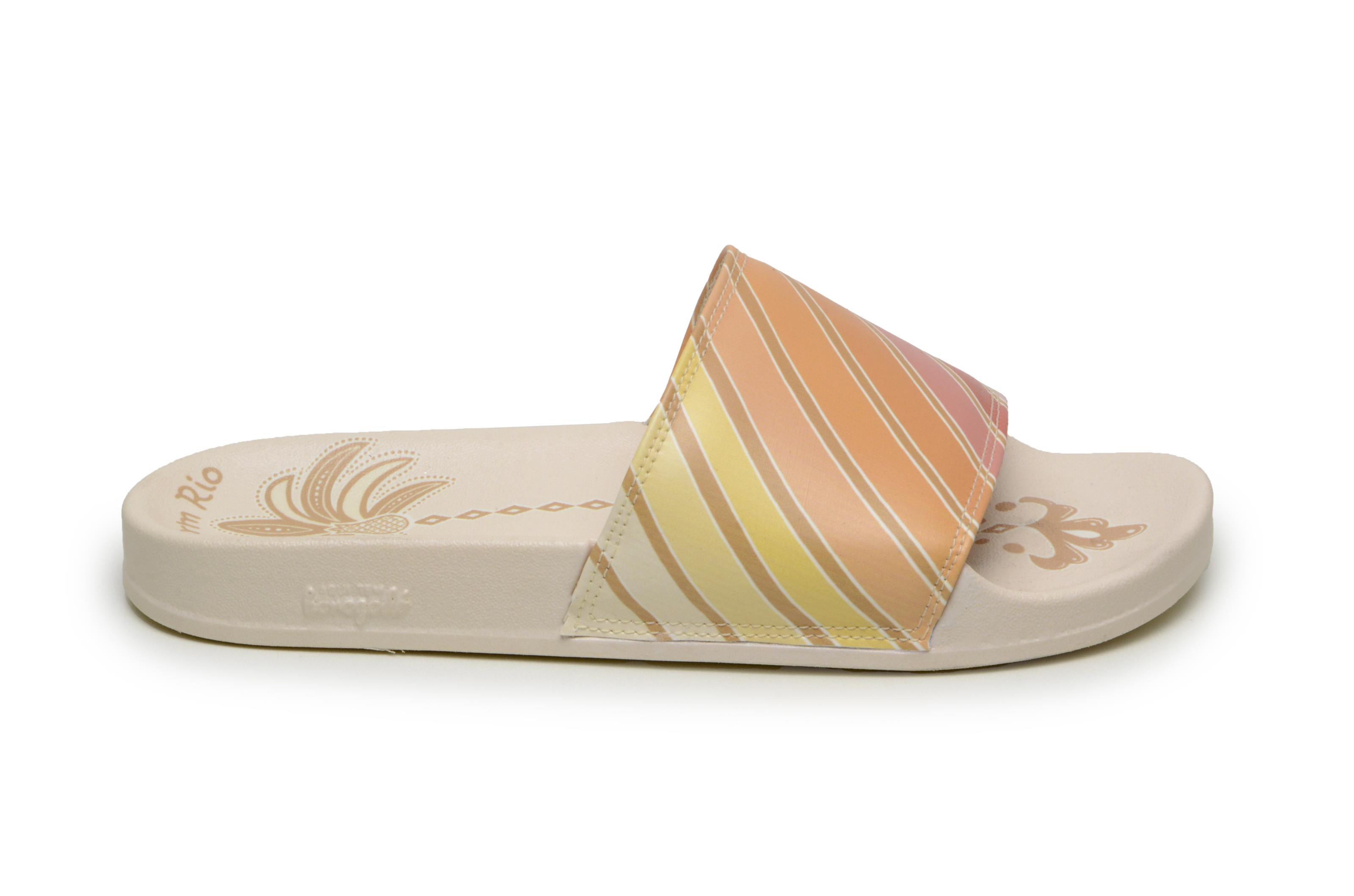 Praiana Est Abacaxi Deco