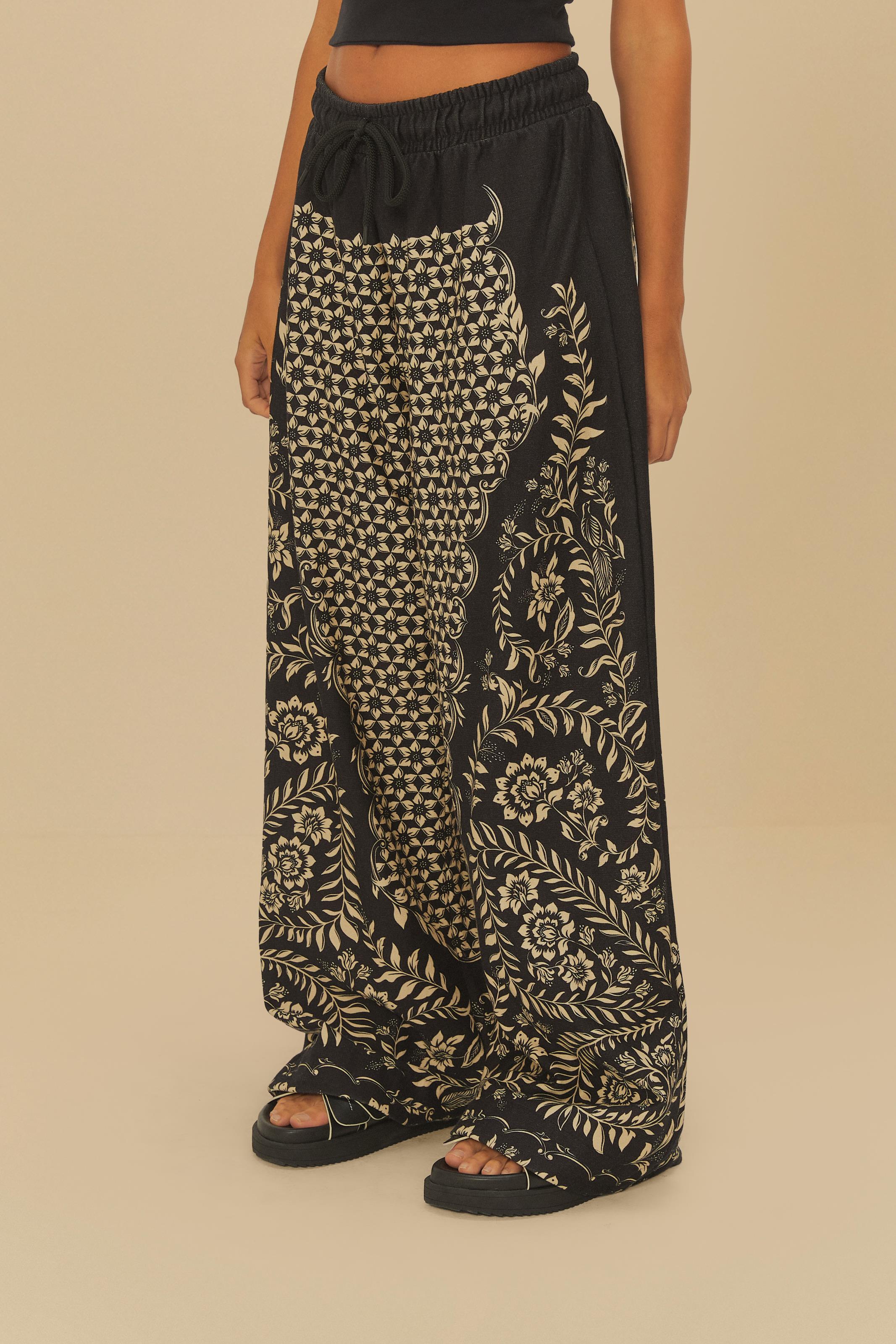 Calça Moletom Estampada Borbolina