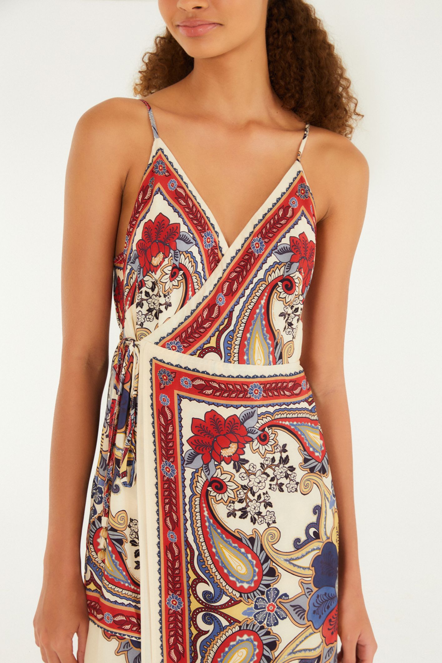 Vestido Cropped Estampado Lenço Borboleta Retrô